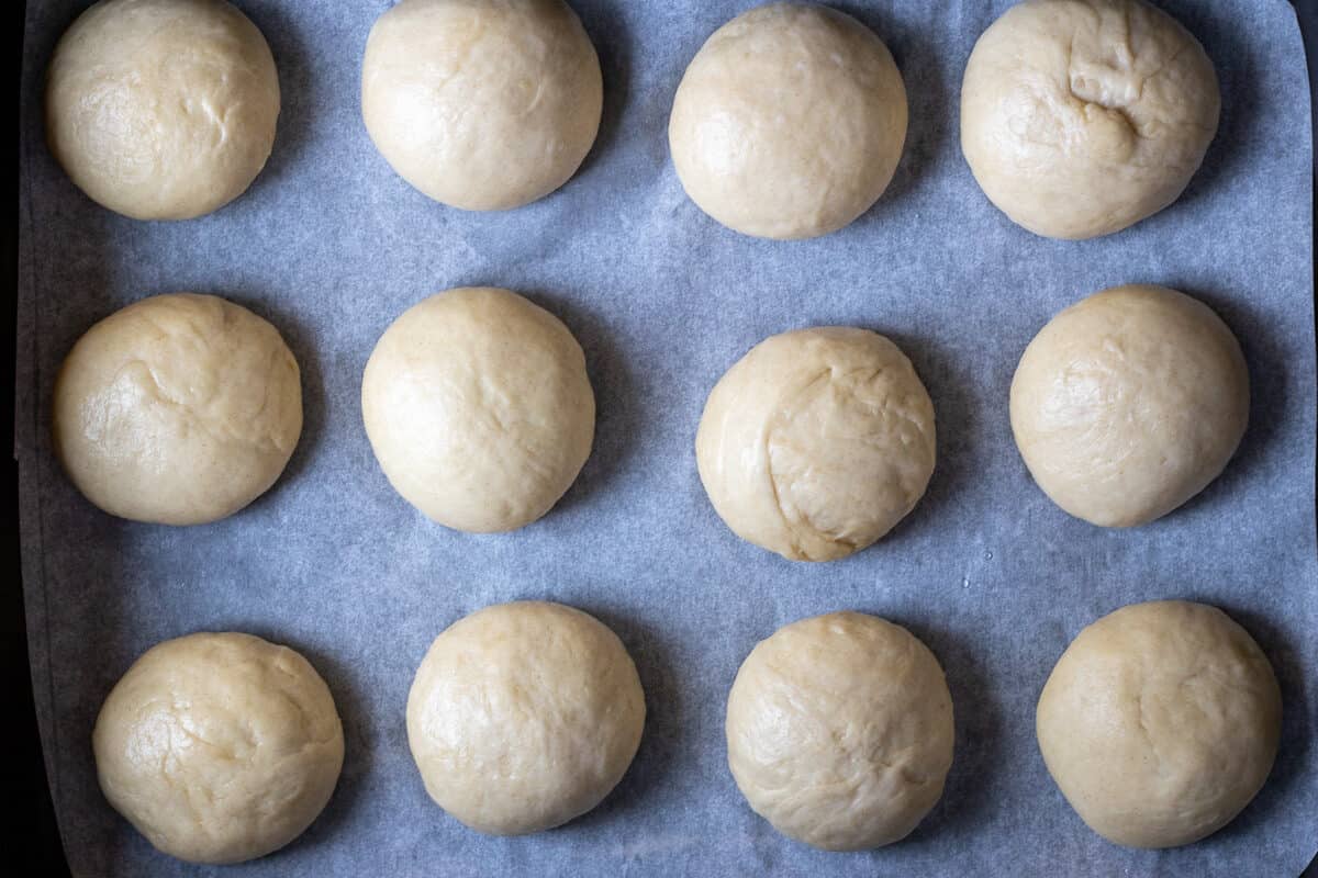 Pogaca (Turkish Cheese Buns) Recipe - Cooking Gorgeous