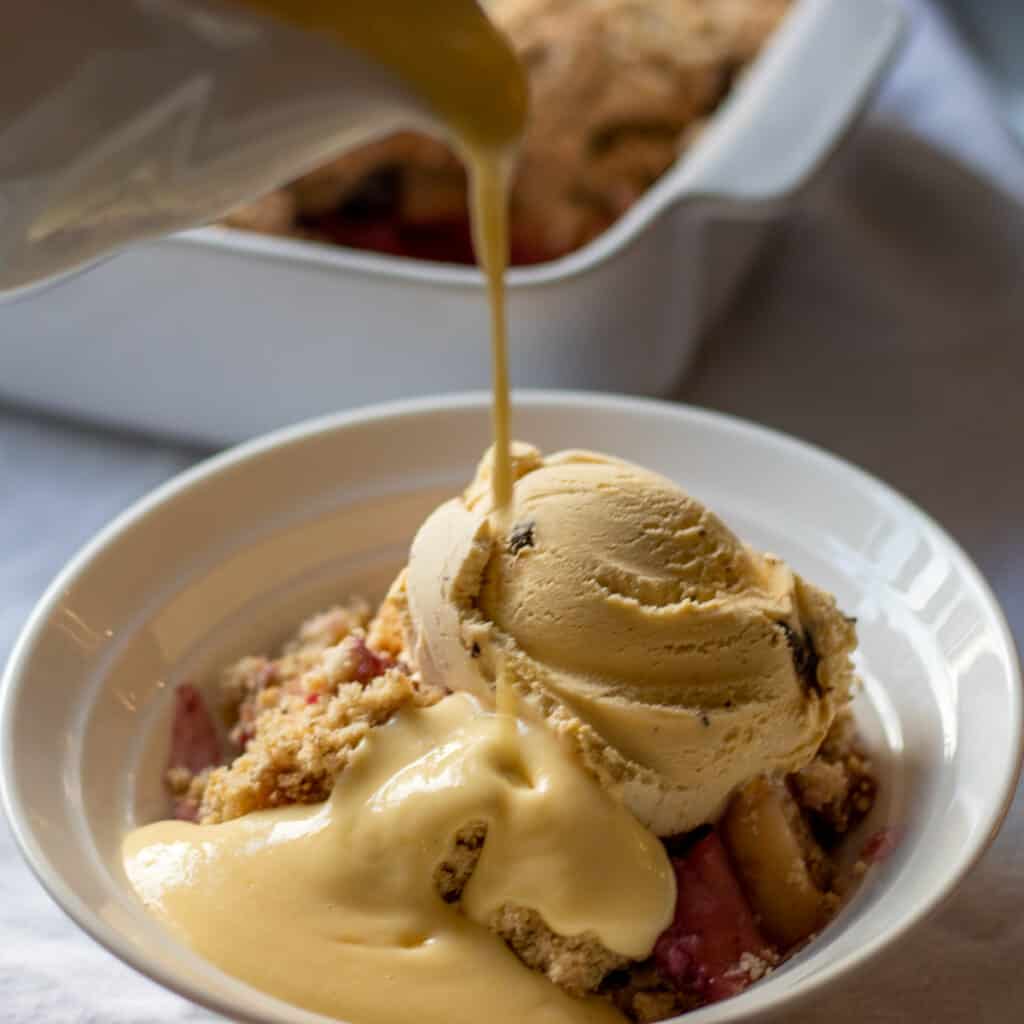 Easy Puff Pastry Apple Pie - Cooking Gorgeous