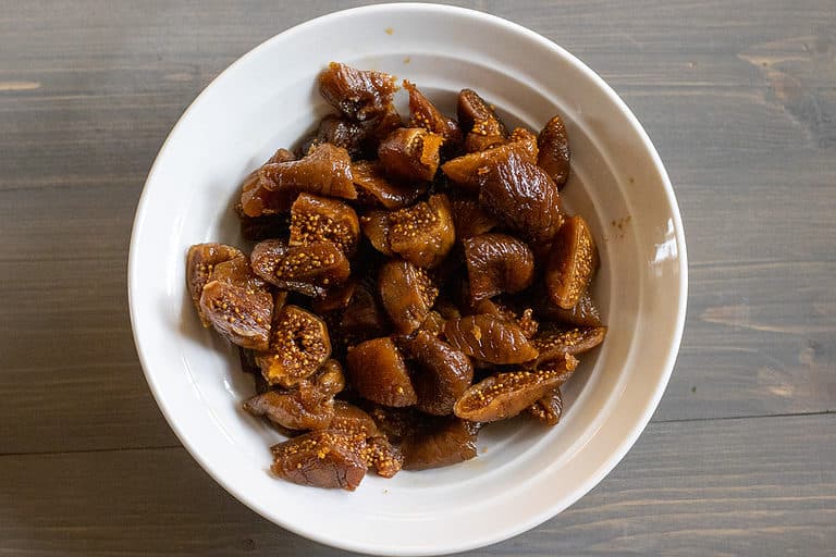 Turkish Fig Pudding (Incir Uyutmasi) - Cooking Gorgeous