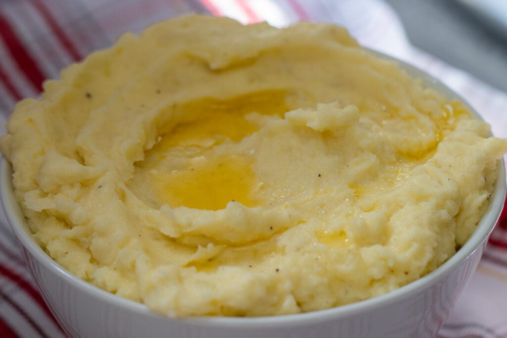 Pomme Puree - Creamy Mashed Potatoes - Cooking Gorgeous