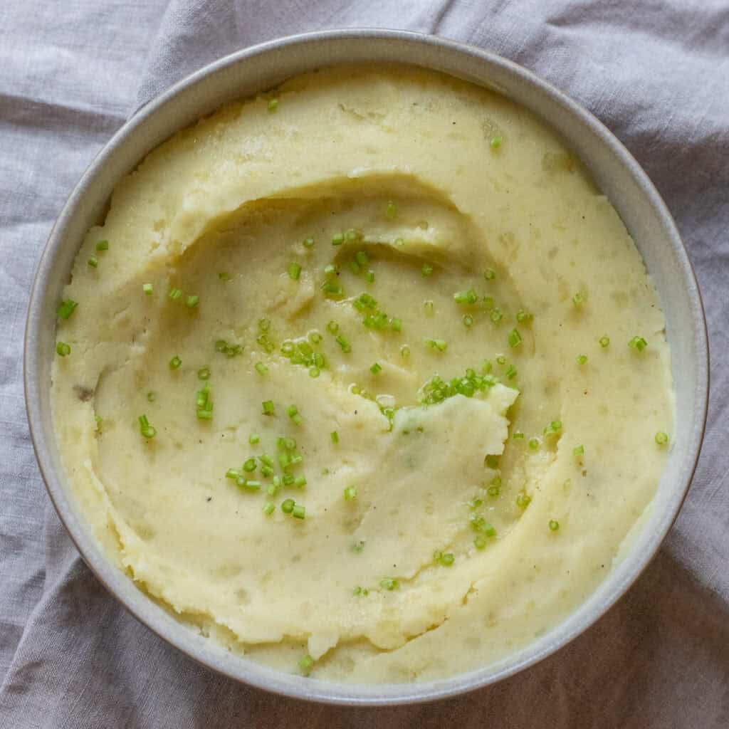 Batata Harra (Lebanese Potatoes) - Cooking Gorgeous