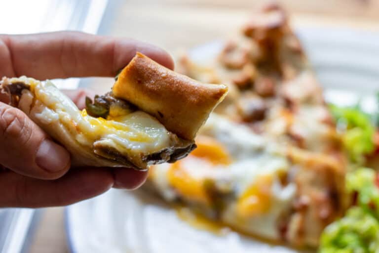 Cheese Pide with Mushrooms - Kasarli Pide - Cooking Gorgeous