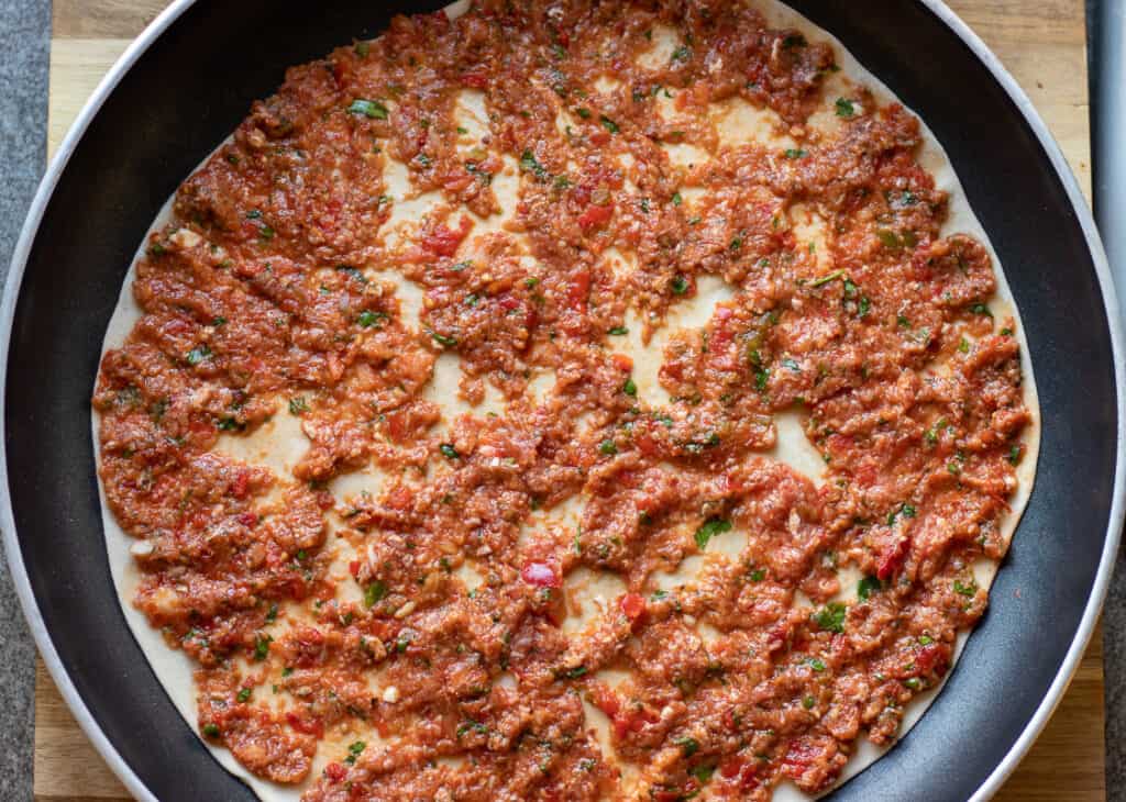 Turkish Lahmacun - Cooking Gorgeous