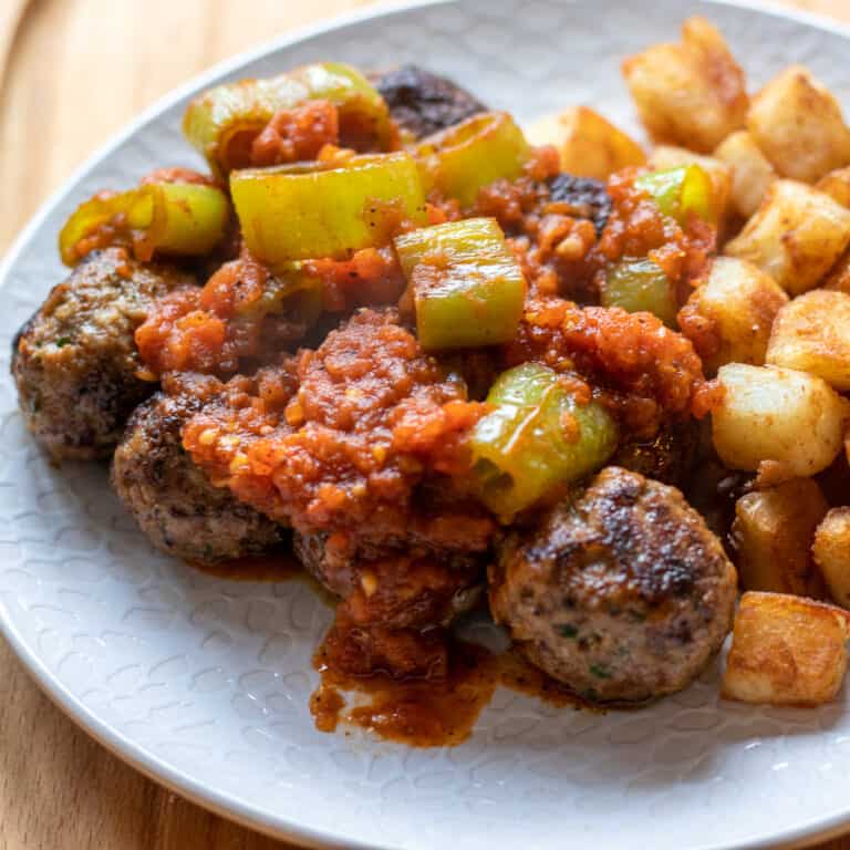 Homemade Kofte (Turkish Meatballs) - Cooking Gorgeous