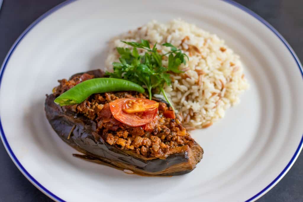 Karniyarik - Meat Stuffed Eggplants - Cooking Gorgeous