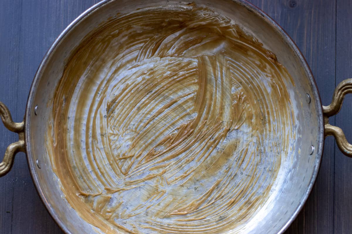 Kunefe (Kunafa) - Turkish Cheese Dessert - Cooking Gorgeous
