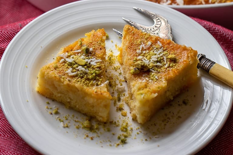 Revani - Turkish Semolina Cake - Cooking Gorgeous