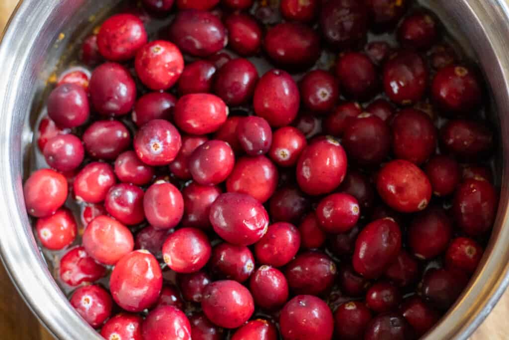 Cranberry Sauce with Orange Juice - Cooking Gorgeous