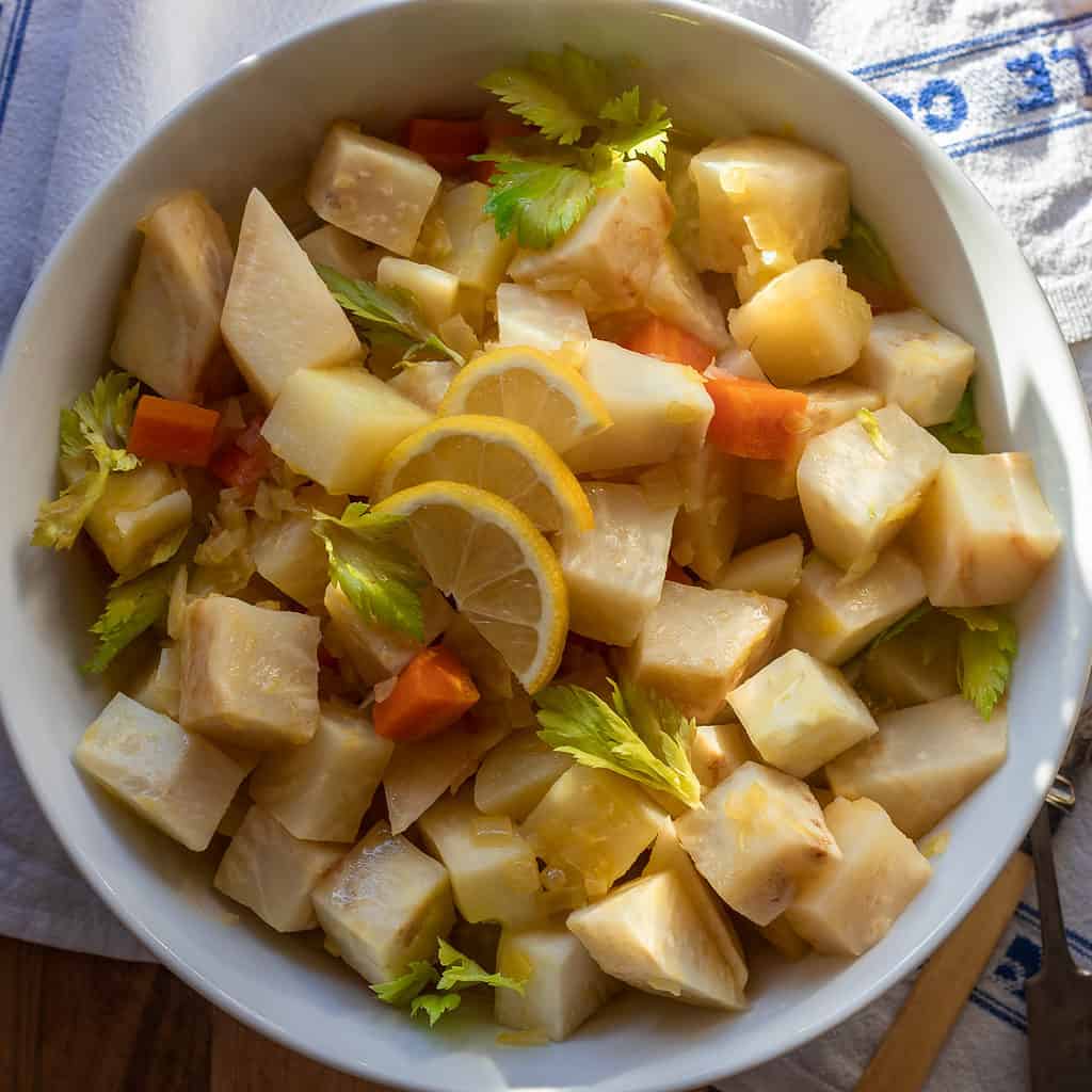 Zeytinyağlı Kereviz Yemeği - Braised Celeriac - Cooking Gorgeous
