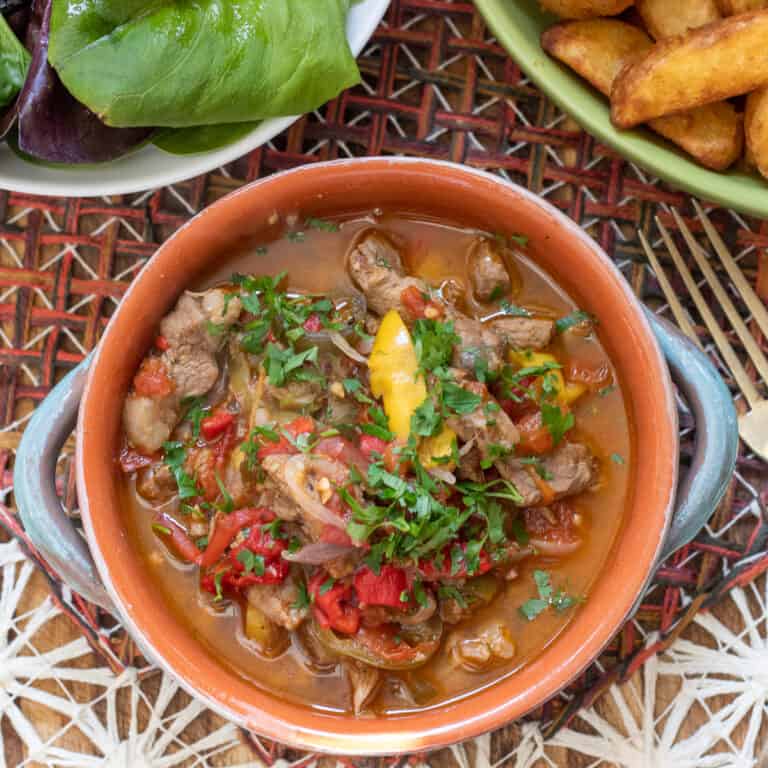 Steak Picado (Bistec Picado) Recipe - Cooking Gorgeous