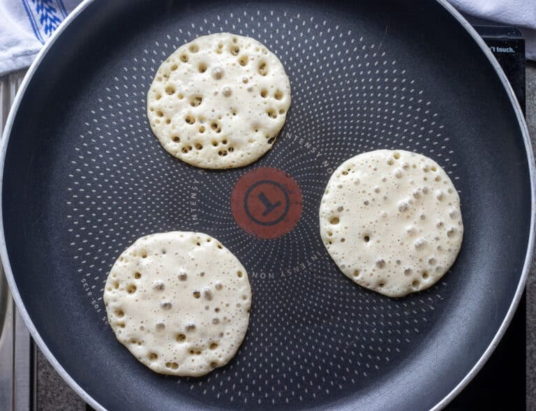 Qatayef - Middle Eastern Stuffed Pancakes - Cooking Gorgeous
