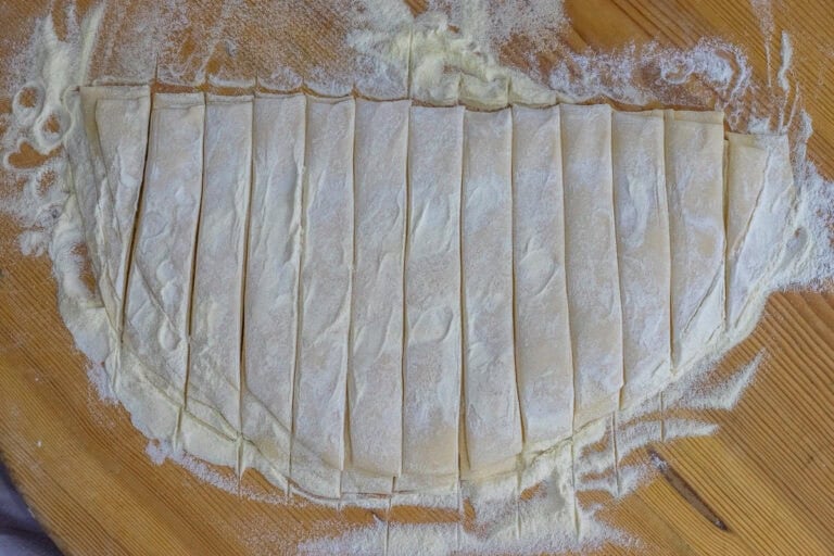 Turkish Egg Noodles - Erişte Pasta - Cooking Gorgeous