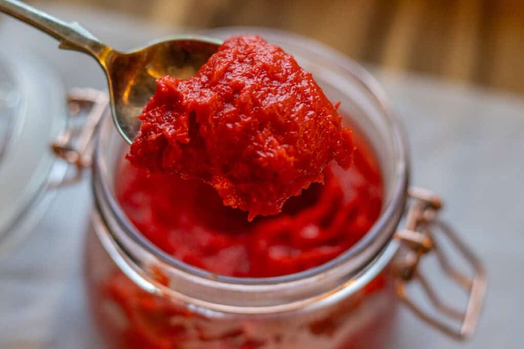 Biber Salçası - Turkish Red Pepper Paste - Cooking Gorgeous